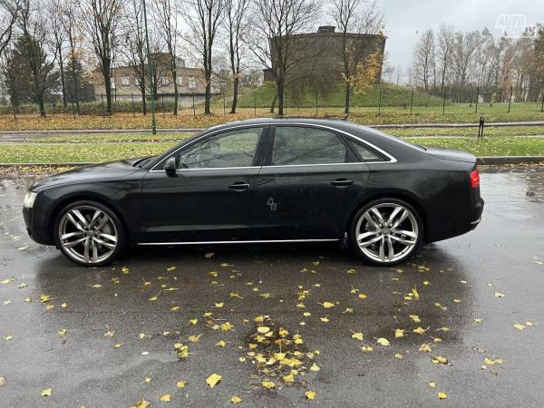 Melns Audi A8 2010 Klaipėda, ar dzinēja tilpumu 4.10 L un nobraukumu 261 tūkst. km par 13000 €, foto 8 vietnē AUTOMOTO.COM.LV
