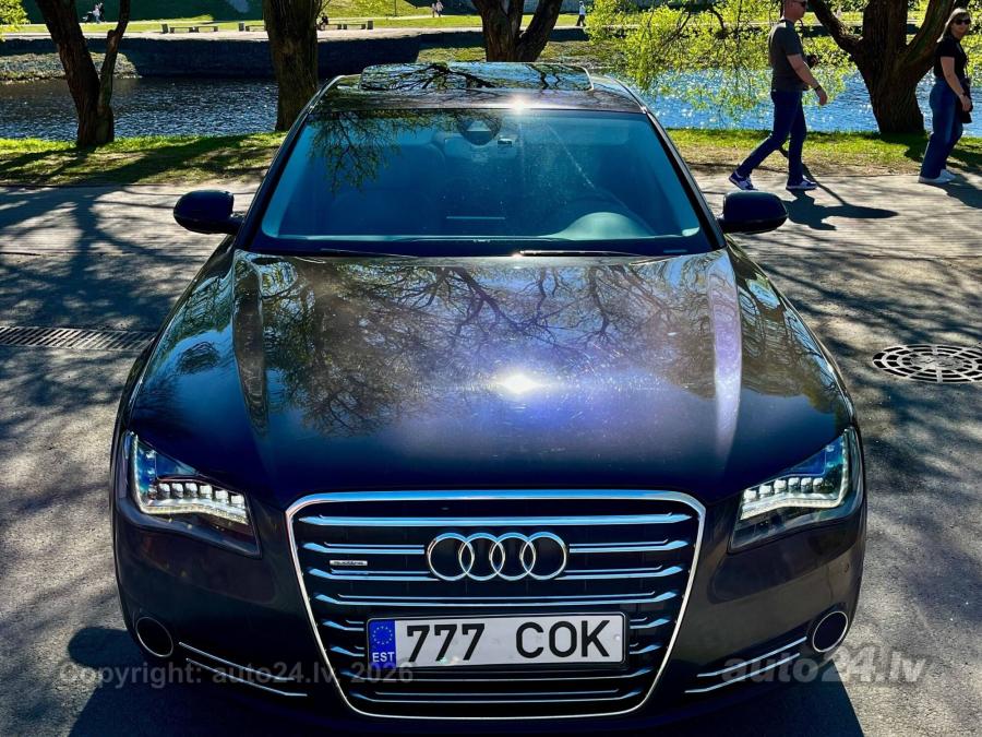 Black Audi A8 2010 in Tallinn, with an engine capacity of 4.10 L and mileage of 330 thousand km for 14500 €, photo 4 on AUTOMOTO.COM.LV