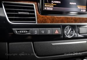 Melns Audi A8 2010 Tallina, ar dzinēja tilpumu 3.00 L un nobraukumu 328 tūkst. km par 10999 €, foto 22 vietnē AUTOMOTO.COM.LV