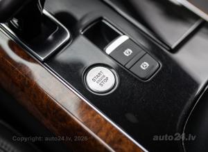 Melns Audi A8 2010 Tallina, ar dzinēja tilpumu 3.00 L un nobraukumu 328 tūkst. km par 10999 €, foto 23 vietnē AUTOMOTO.COM.LV