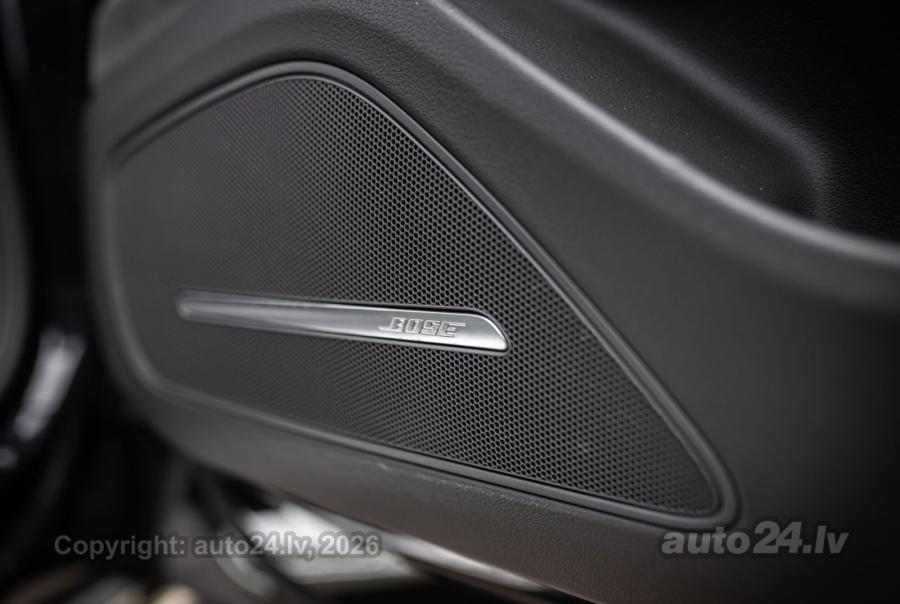 Melns Audi A8 2010 Tallina, ar dzinēja tilpumu 3.00 L un nobraukumu 328 tūkst. km par 10999 €, foto 28 vietnē AUTOMOTO.COM.LV