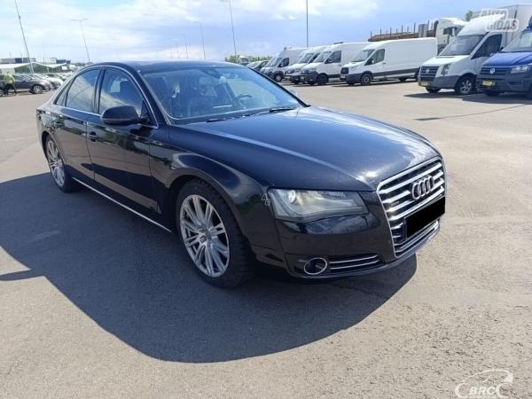 Black Audi A8 2010 in Avizieniai, with an engine capacity of 4.20 L and mileage of 417 thousand km for 7900 €, photo 7 on AUTOMOTO.COM.LV