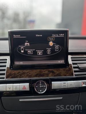 Black Audi A8 2010 in Riga, with an engine capacity of 4.20 L and mileage of 169 thousand km for 11600 €, photo 10 on AUTOMOTO.COM.LV