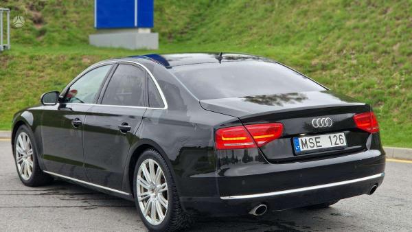 Black Audi A8 2010 in Vilnius, with an engine capacity of 4.13 L and mileage of 410 thousand km for 7500 €, photo 1 on AUTOMOTO.COM.LV