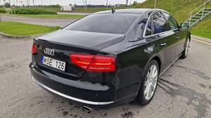 Melns Audi A8 2010 Viļņa, ar dzinēja tilpumu 4.13 L un nobraukumu 410 tūkst. km par 7500 €, foto 10 vietnē AUTOMOTO.COM.LV