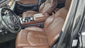 Melns Audi A8 2010 Viļņa, ar dzinēja tilpumu 4.13 L un nobraukumu 410 tūkst. km par 7500 €, foto 15 vietnē AUTOMOTO.COM.LV