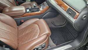 Melns Audi A8 2010 Viļņa, ar dzinēja tilpumu 4.13 L un nobraukumu 410 tūkst. km par 7500 €, foto 16 vietnē AUTOMOTO.COM.LV