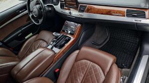 Melns Audi A8 2010 Viļņa, ar dzinēja tilpumu 4.13 L un nobraukumu 410 tūkst. km par 7500 €, foto 18 vietnē AUTOMOTO.COM.LV