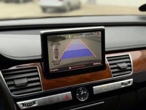 Black Audi A8 2010 in Rezekne, with an engine capacity of 4.20 L and mileage of 223 thousand km for 10490 €, photo 17 on AUTOMOTO.COM.LV