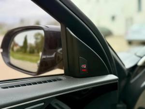 Black Audi A8 2010 in Rezekne, with an engine capacity of 4.20 L and mileage of 223 thousand km for 10490 €, photo 27 on AUTOMOTO.COM.LV