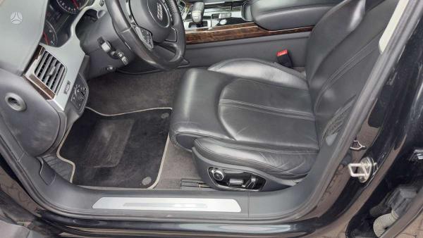 Melns Audi A8 2010 Kupiškis, ar dzinēja tilpumu 4.13 L un nobraukumu 290 tūkst. km par 10690 €, foto 10 vietnē AUTOMOTO.COM.LV