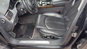 Black Audi A8 2010 in Kupiskis, with an engine capacity of 4.13 L and mileage of 290 thousand km for 10690 €, photo 11 on AUTOMOTO.COM.LV