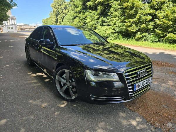 Black Audi A8 2010 in Taurage, with an engine capacity of 4.13 L and mileage of 290 thousand km for 10000 €, photo 9 on AUTOMOTO.COM.LV