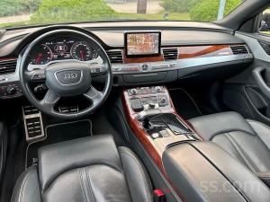 Black Audi A8 2010 in Riga, with an engine capacity of 3.00 L and mileage of 226 thousand km for 9750 €, photo 14 on AUTOMOTO.COM.LV