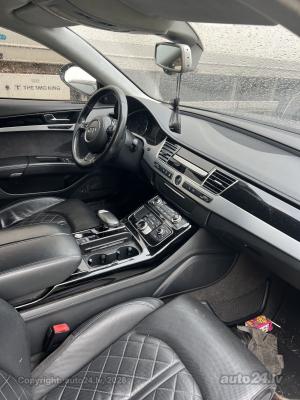 Melns Audi A8 2010 Tallina, ar dzinēja tilpumu 4.20 L un nobraukumu 300 tūkst. km par 5600 €, foto 8 vietnē AUTOMOTO.COM.LV