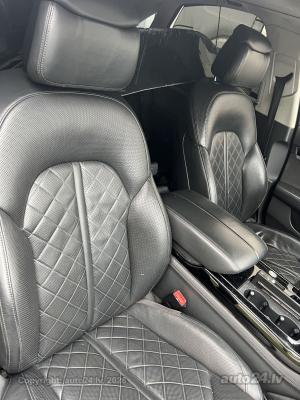 Melns Audi A8 2010 Tallina, ar dzinēja tilpumu 4.20 L un nobraukumu 300 tūkst. km par 5600 €, foto 9 vietnē AUTOMOTO.COM.LV