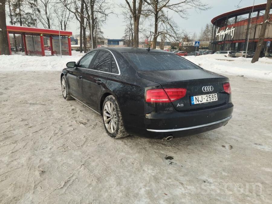 Melns Audi A8 2011 Cēsis, ar dzinēja tilpumu 3.00 L un nobraukumu 282 tūkst. km par 15000 €, foto 9 vietnē AUTOMOTO.COM.LV