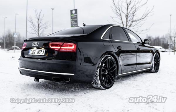Black Audi A8 2011 in Tallinn, with an engine capacity of 3.00 L and mileage of 347 thousand km for 14999 €, photo 6 on AUTOMOTO.COM.LV
