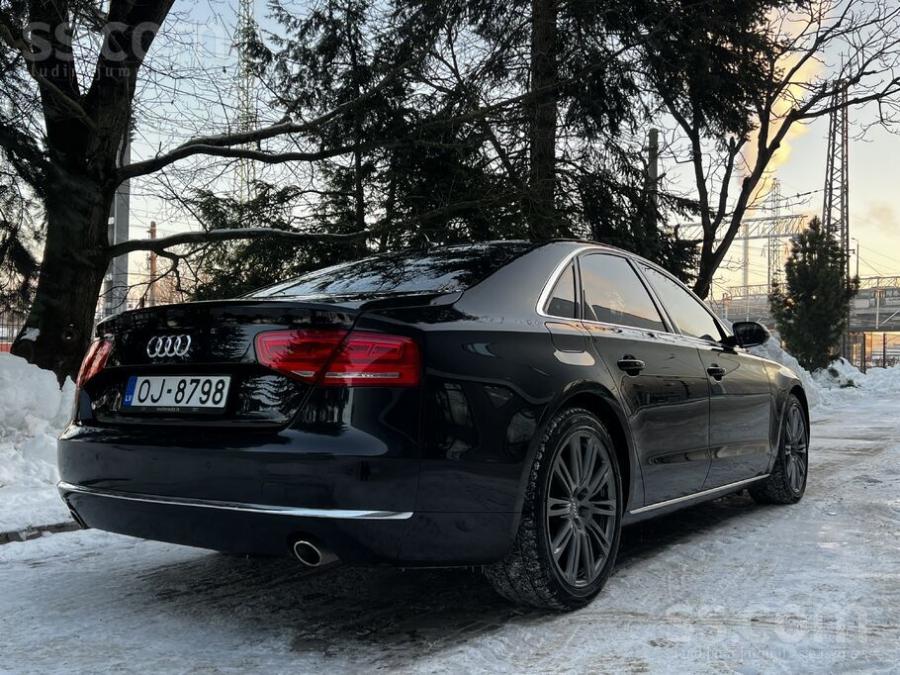 Melns Audi A8 2011 Rīga, ar dzinēja tilpumu 3.00 L un nobraukumu 340 tūkst. km par 11900 €, foto 4 vietnē AUTOMOTO.COM.LV