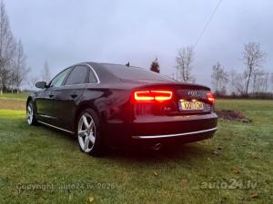 Melns Audi A8 2011 Tallina, ar dzinēja tilpumu 3.00 L un nobraukumu 124 tūkst. km par 17500 €, foto 15 vietnē AUTOMOTO.COM.LV