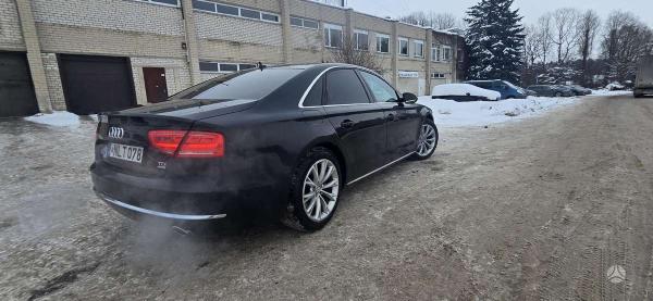 Melns Audi A8 2011 Viļņa, ar dzinēja tilpumu 4.13 L un nobraukumu 370 tūkst. km par 11500 €, foto 4 vietnē AUTOMOTO.COM.LV