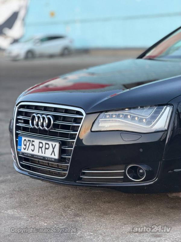 Black Audi A8 2011 in Tallinn, with an engine capacity of 3.00 L and mileage of 419 thousand km for 9900 €, photo 5 on AUTOMOTO.COM.LV