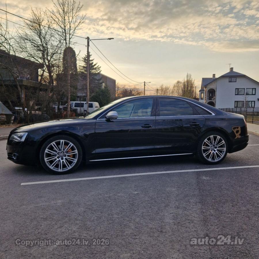 Black Audi A8 2011 in Tartu, with an engine capacity of 3.00 L and mileage of 0 thousand km for 9490 €, photo 9 on AUTOMOTO.COM.LV