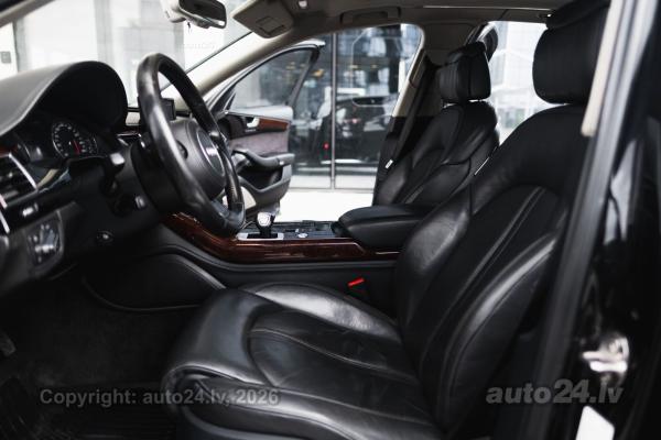 Black Audi A8 2011 in Tallinn, with an engine capacity of 4.10 L and mileage of 260 thousand km for 9990 €, photo 9 on AUTOMOTO.COM.LV