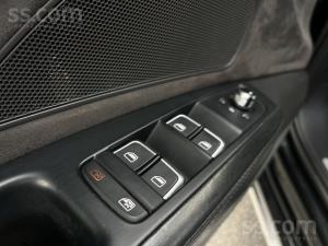 Black Audi A8 2011 in Riga, with an engine capacity of 4.20 L and mileage of 194 thousand km for 16490 €, photo 13 on AUTOMOTO.COM.LV