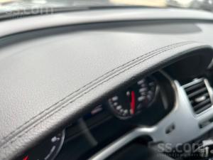 Black Audi A8 2011 in Riga, with an engine capacity of 4.20 L and mileage of 194 thousand km for 16490 €, photo 17 on AUTOMOTO.COM.LV