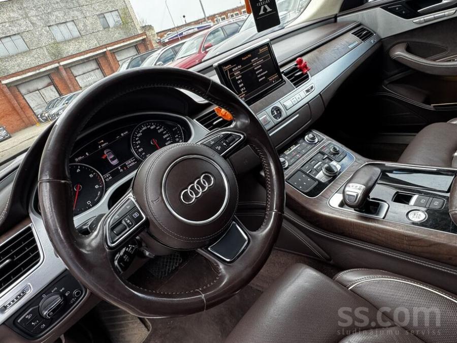 Черный Ауди А8 2011 в Даугавпилс, объемом двигателя 3.00 л и пробегом 0 тыс. км за 14000 €, фото 18 на AUTOMOTO.COM.LV