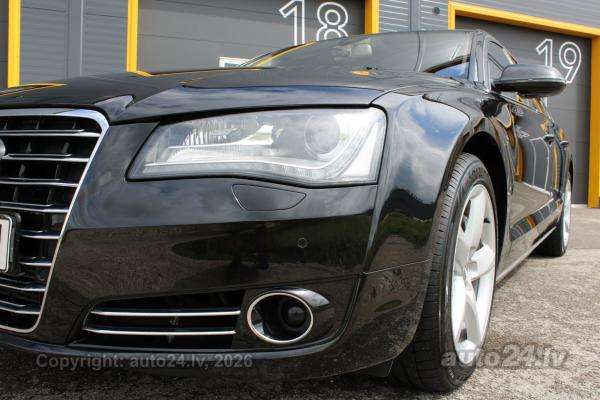Black Audi A8 2011 in Tartu, with an engine capacity of 3.00 L and mileage of 220 thousand km for 14900 €, photo 6 on AUTOMOTO.COM.LV