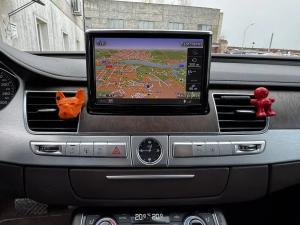 Black Audi A8 2011 in Daugavpils, with an engine capacity of 3.00 L and mileage of 274 thousand km for 14000 €, photo 33 on AUTOMOTO.COM.LV