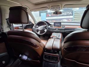 Melns Audi A8 2011 Viļņa, ar dzinēja tilpumu 4.16 L un nobraukumu 294 tūkst. km par 6500 €, foto 22 vietnē AUTOMOTO.COM.LV