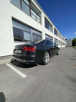 Black Audi A8 2011 in Kaunas, with an engine capacity of 2.97 L and mileage of 211 thousand km for 10500 €, photo 6 on AUTOMOTO.COM.LV