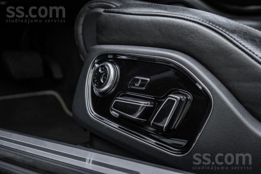 Melns Audi A8 2011 Rīga, ar dzinēja tilpumu 4.20 L un nobraukumu 0 tūkst. km par 15500 €, foto 12 vietnē AUTOMOTO.COM.LV
