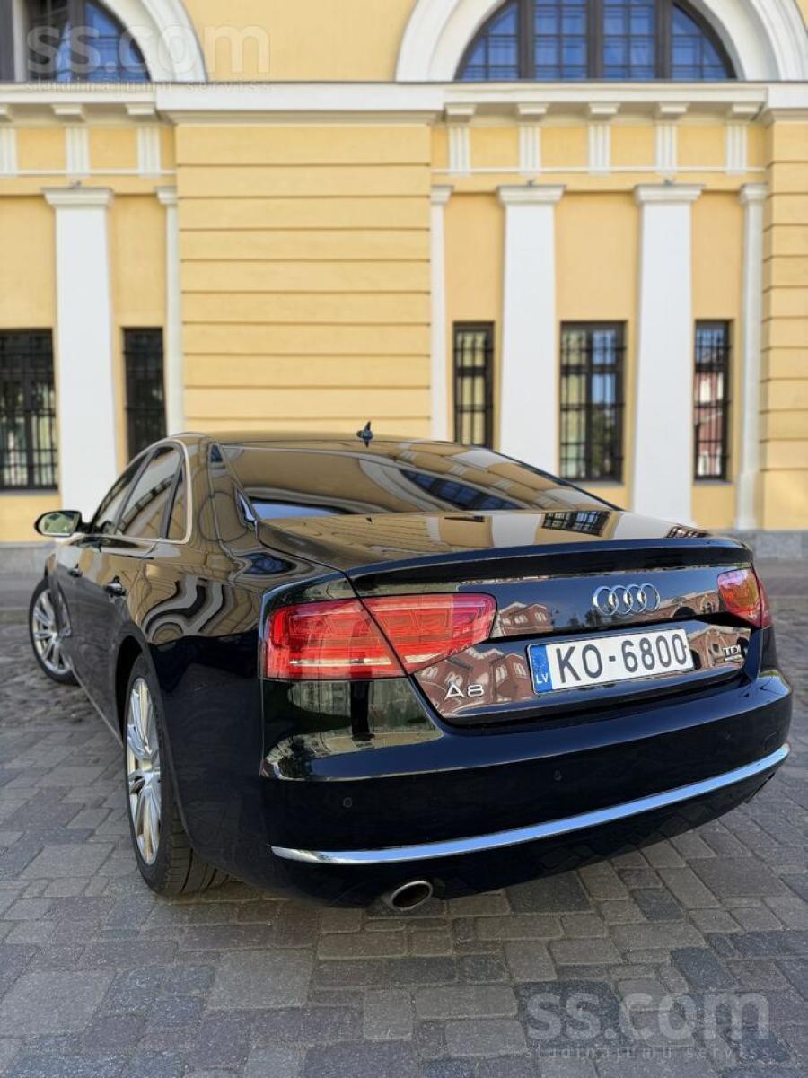 Melns Audi A8 2011 Daugavpils, ar dzinēja tilpumu 4.20 L un nobraukumu 313 tūkst. km par 11600 €, foto 4 vietnē AUTOMOTO.COM.LV