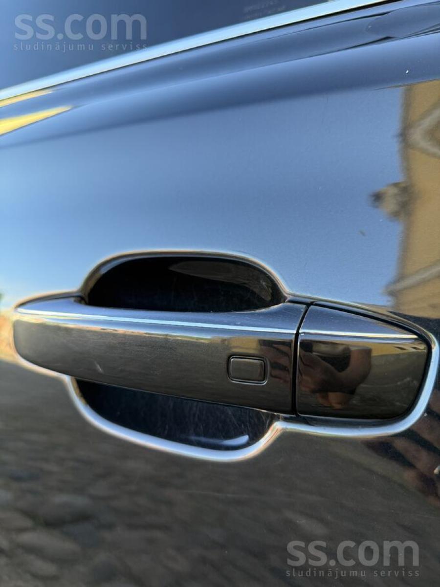Melns Audi A8 2011 Daugavpils, ar dzinēja tilpumu 4.20 L un nobraukumu 313 tūkst. km par 11600 €, foto 11 vietnē AUTOMOTO.COM.LV