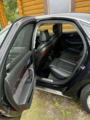 Black Audi A8 2011 in Radviliskis, with an engine capacity of 4.16 L and mileage of 328 thousand km for 9600 €, photo 8 on AUTOMOTO.COM.LV
