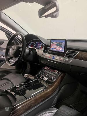 Melns Audi A8 2011 Klaipėda, ar dzinēja tilpumu 6.30 L un nobraukumu 137 tūkst. km par 9999 €, foto 23 vietnē AUTOMOTO.COM.LV