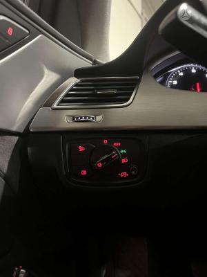 Melns Audi A8 2011 Klaipėda, ar dzinēja tilpumu 6.30 L un nobraukumu 137 tūkst. km par 9999 €, foto 36 vietnē AUTOMOTO.COM.LV