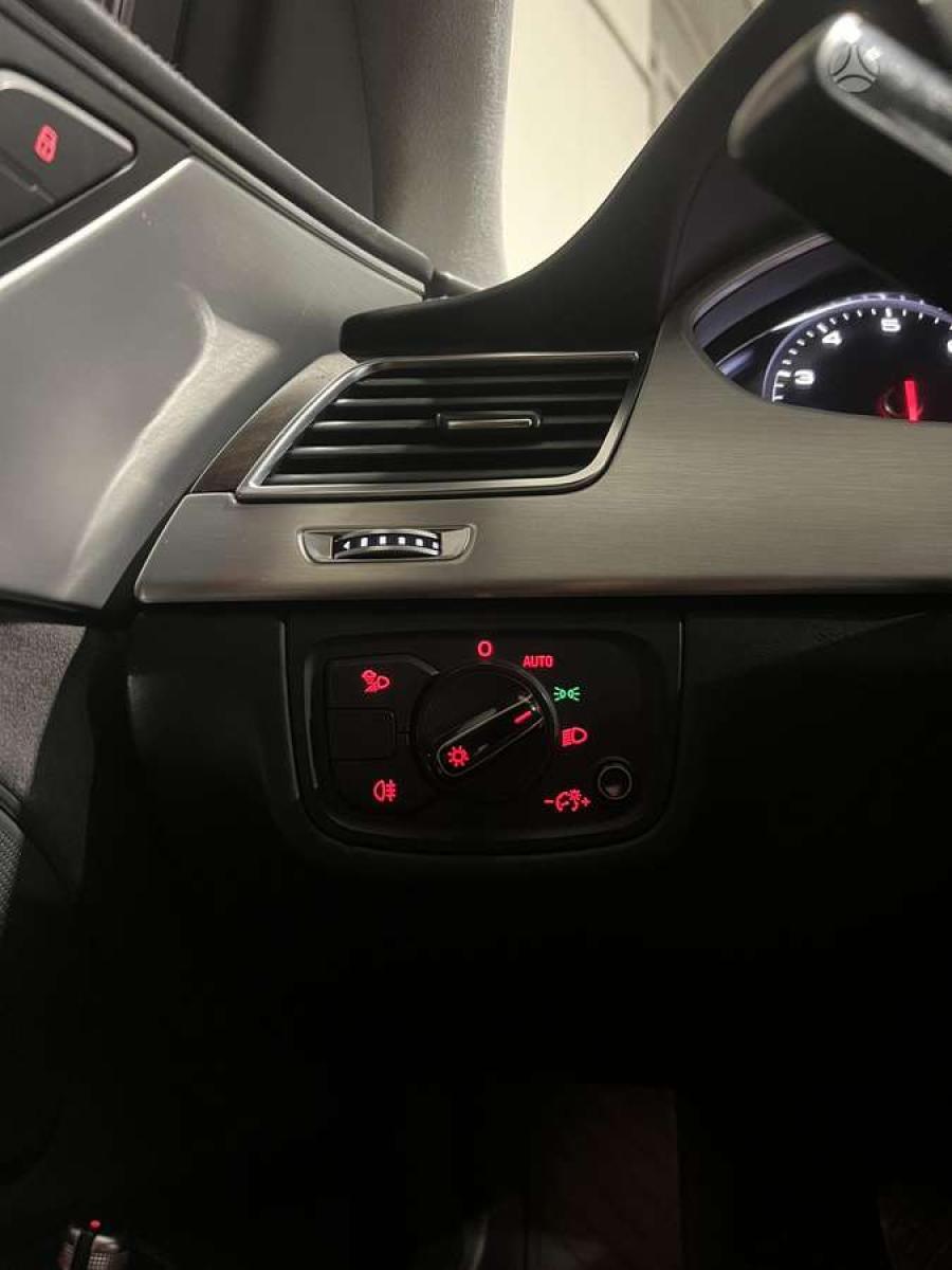 Melns Audi A8 2011 Klaipėda, ar dzinēja tilpumu 6.30 L un nobraukumu 137 tūkst. km par 9999 €, foto 36 vietnē AUTOMOTO.COM.LV