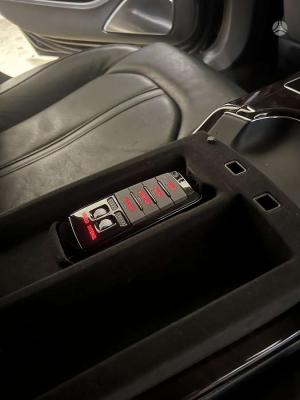 Melns Audi A8 2011 Klaipėda, ar dzinēja tilpumu 6.30 L un nobraukumu 137 tūkst. km par 9999 €, foto 38 vietnē AUTOMOTO.COM.LV