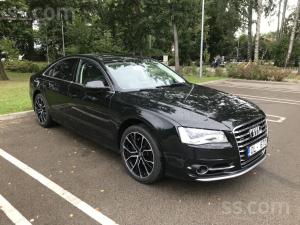 Black Audi A8 2011 in Riga, with an engine capacity of 3.00 L and mileage of 340 thousand km for 12500 €, photo 4 on AUTOMOTO.COM.LV