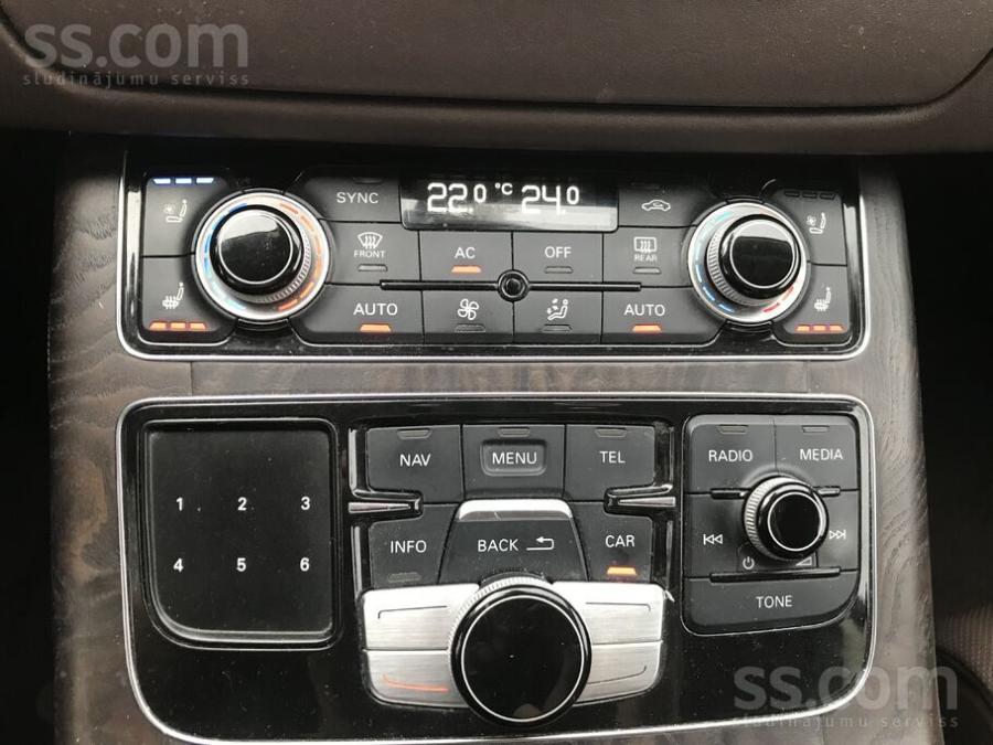 Black Audi A8 2011 in Riga, with an engine capacity of 3.00 L and mileage of 340 thousand km for 12500 €, photo 15 on AUTOMOTO.COM.LV