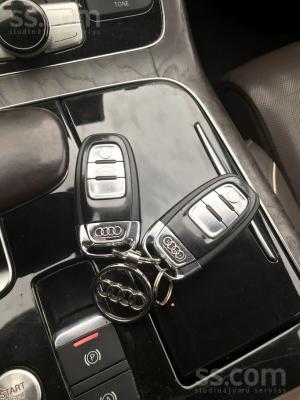 Black Audi A8 2011 in Riga, with an engine capacity of 3.00 L and mileage of 340 thousand km for 12500 €, photo 26 on AUTOMOTO.COM.LV