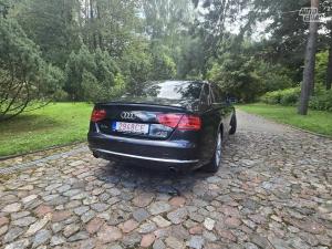 Black Audi A8 2012 in Vilnius, with an engine capacity of 4.20 L and mileage of 61 thousand km for 14500 €, photo 2 on AUTOMOTO.COM.LV