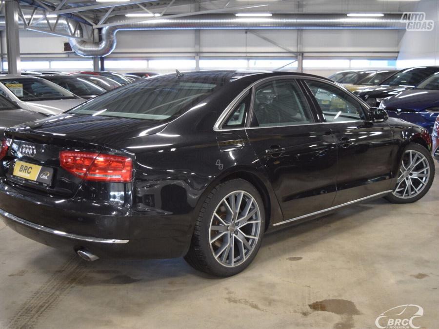 Melns Audi A8 2012 Rīga, ar dzinēja tilpumu 3.00 L un nobraukumu 191 tūkst. km par 14700 €, foto 26 vietnē AUTOMOTO.COM.LV