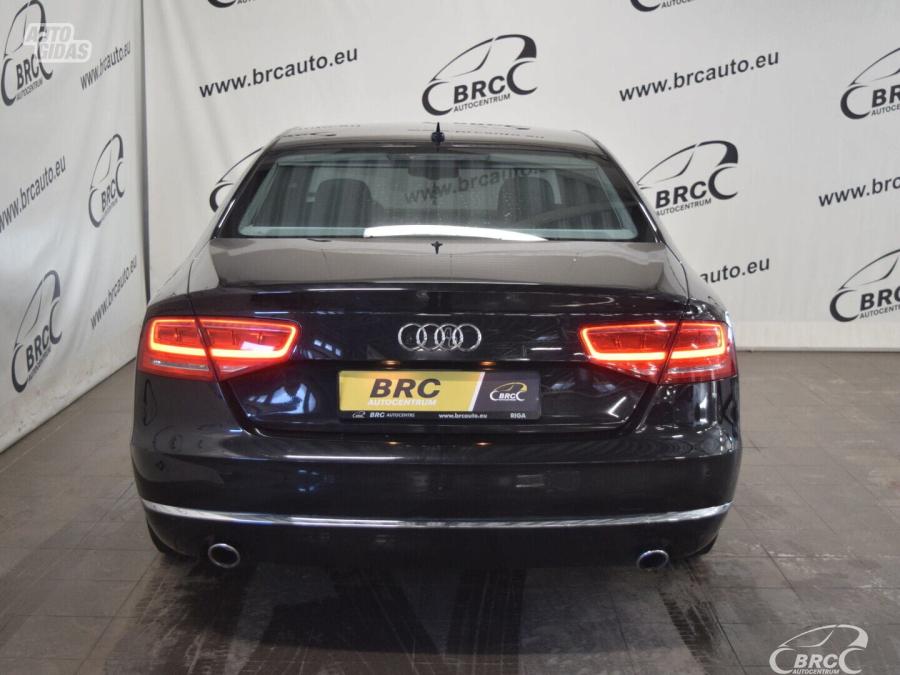 Melns Audi A8 2012 Rīga, ar dzinēja tilpumu 3.00 L un nobraukumu 191 tūkst. km par 14700 €, foto 28 vietnē AUTOMOTO.COM.LV