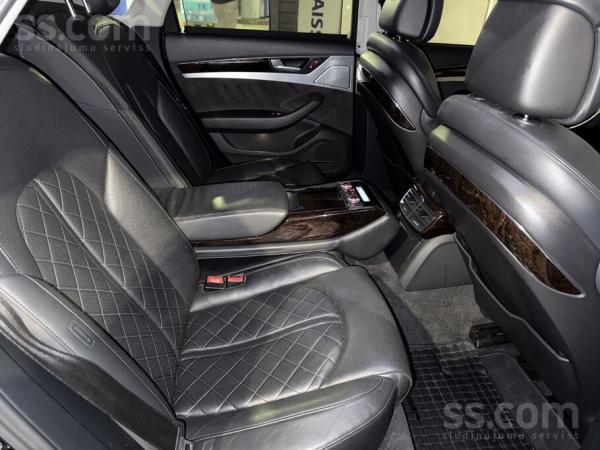 Melns Audi A8 2012 Rīga, ar dzinēja tilpumu 3.00 L un nobraukumu 355 tūkst. km par 13500 €, foto 4 vietnē AUTOMOTO.COM.LV